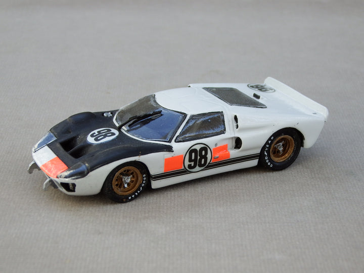 Scale Model Cars - Scale Model Car Kits - MA Scale Models